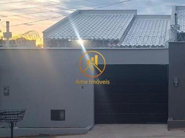 Casa à venda no bairro Residencial Cândido Queiroz Aparecida de Goiânia/GO