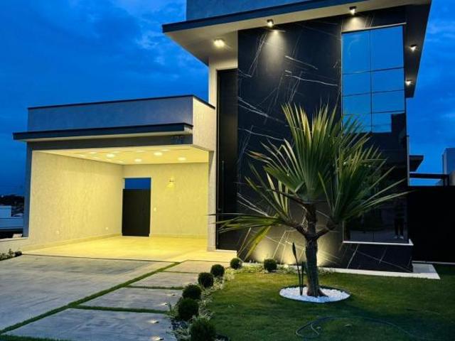 Casa à venda no bairro Residencial Central Parque Salto/SP