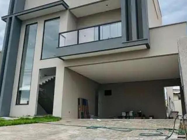 Casa à venda no bairro Residencial Condomínio Jardim Veneza em Senador Canedo/GO