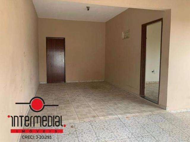 Casa à venda no Bairro Residencial Esplanada com 139m² de área construída