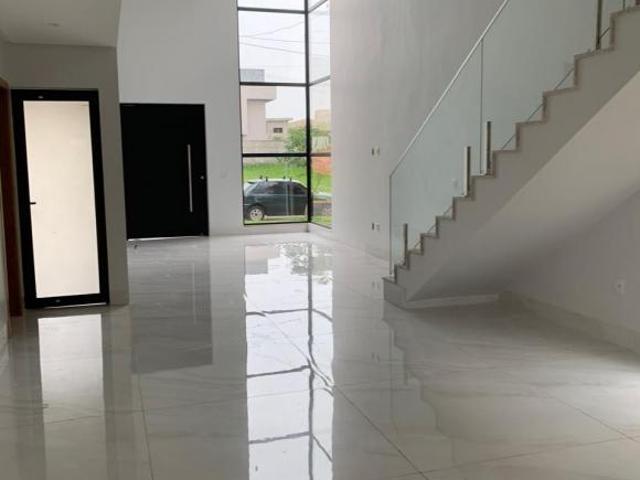 Casa à venda no bairro Residencial Parqville Jacarandá Aparecida de Goiânia/GO