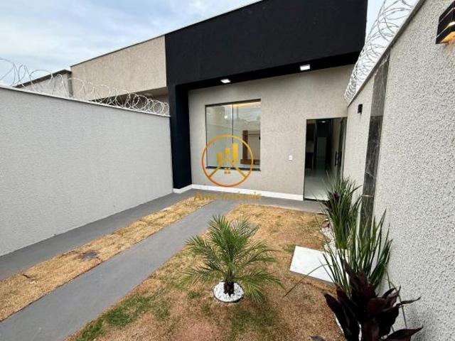 Casa à venda no bairro Residencial Santa Fé I Goiânia/GO