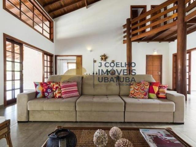 Casa a venda no bairro Ressaca em Ubatuba SP