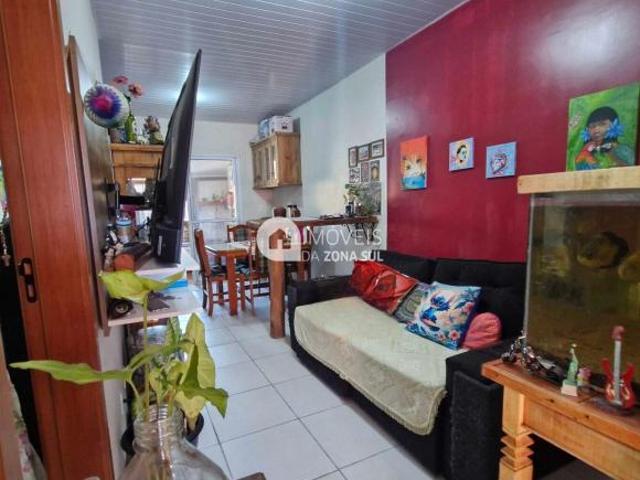 Casa à venda no bairro Restinga Porto Alegre/RS