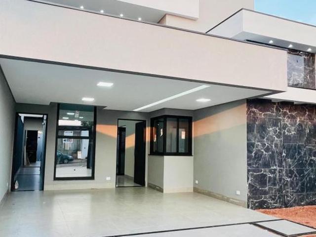 Casa à venda no bairro Rita Vieira em Campo Grande/MS
