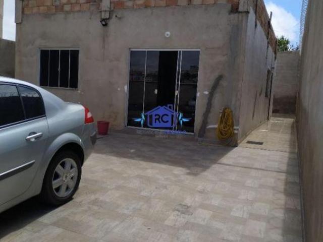 Casa a venda no Bairro Rochedo