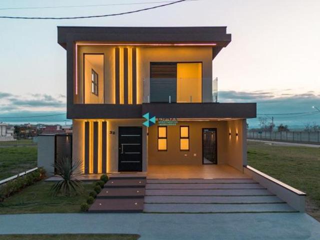 Casa à venda no bairro Ronda São José dos Campos/SP