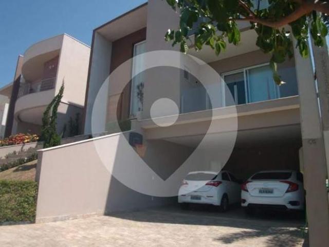 Casa em condomínio fechado – conforto, espaço e lazer completo