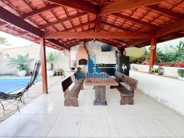 Casa à venda no bairro São Gotardo Contagem/MG