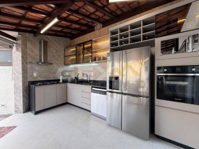 Casa à venda no Bairro São Judas em Divinópolis MG