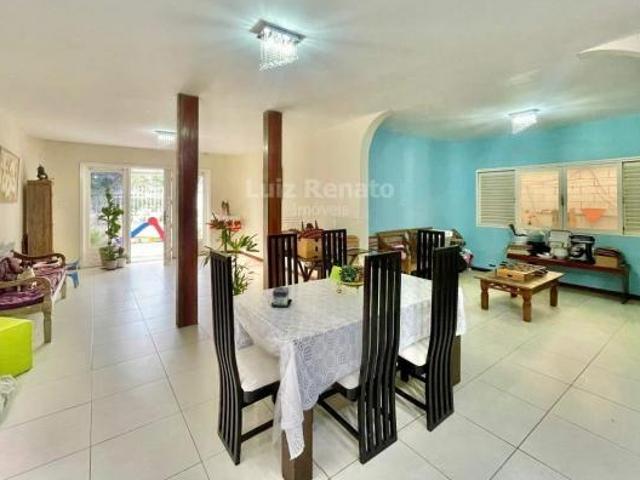 Casa à venda no bairro São Lucas