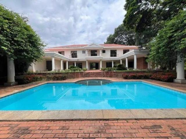 Casa à venda no bairro São Luiz