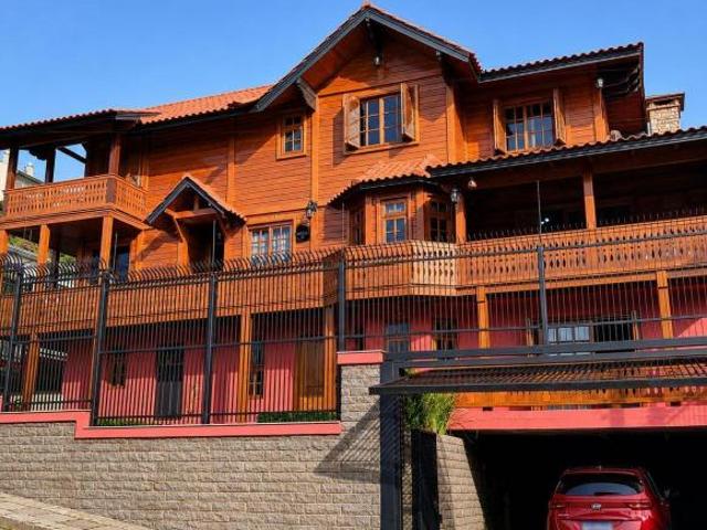 Casa à venda no bairro Salgado Filho