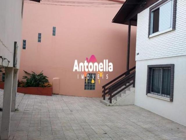 Casa à venda no bairro Salgado Filho