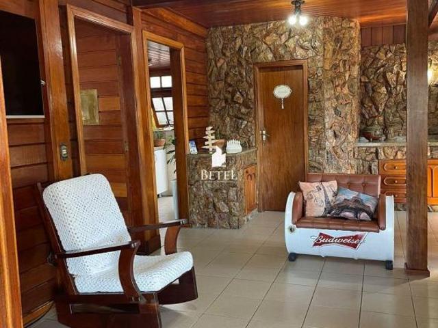 Casa à venda no bairro Salgado Filho Caxias do Sul/RS