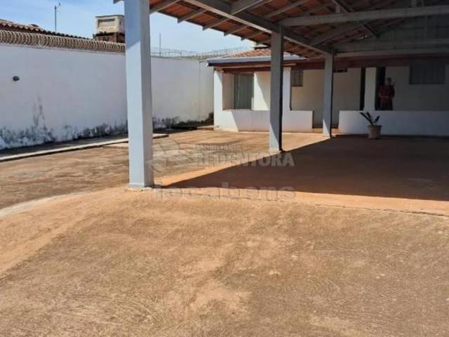 Casa à Venda No bairro San Luiz I