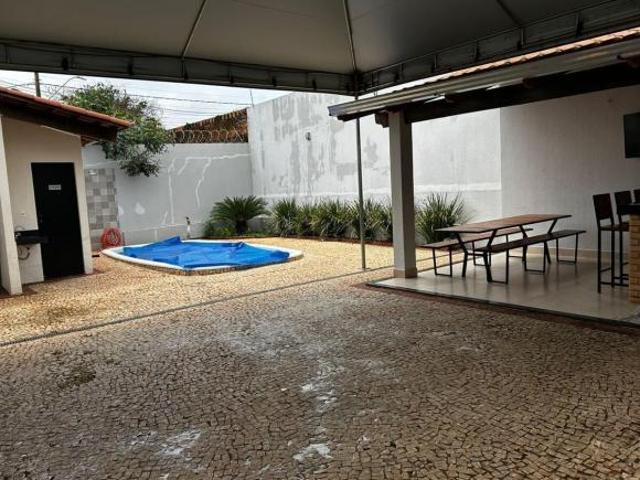 Casa à venda no bairro Santa Monica Uberlândia MG