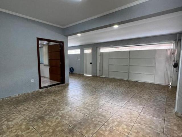 Casa à venda no bairro Santa Adélia