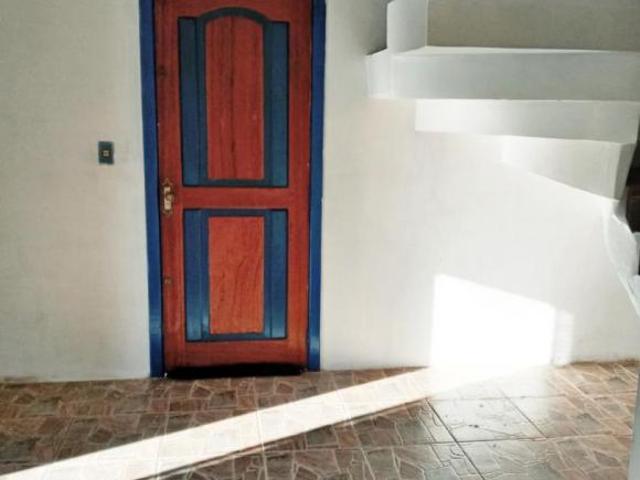 Casa à venda no bairro Santa Catarina
