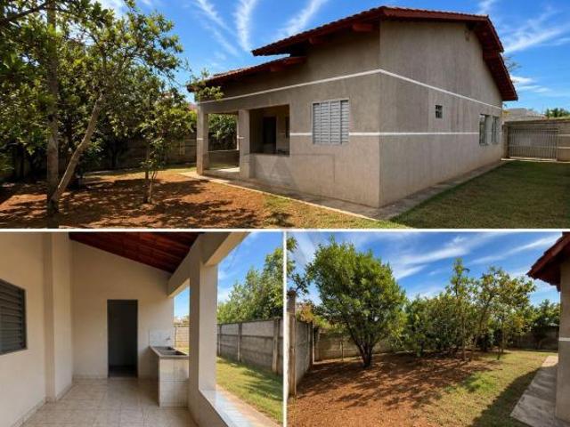 Casa à venda no bairro Santa Cecília Goianésia/GO