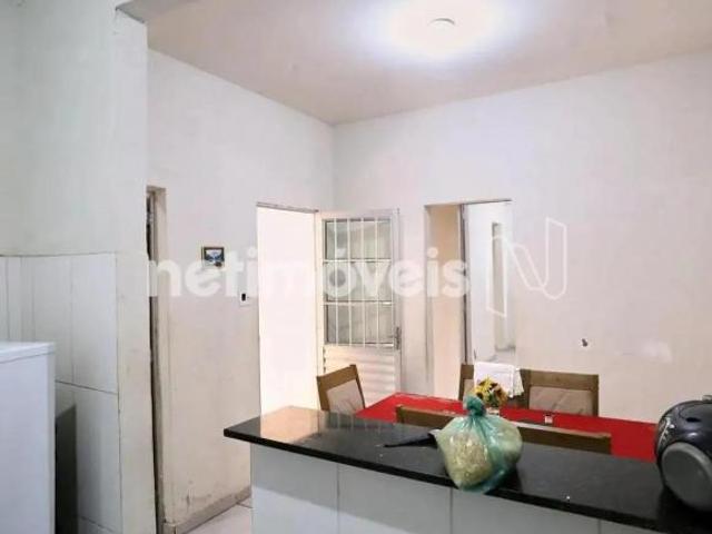 Casa à venda no Santa Cruz – Excelente oportunidade de investimento com renda de aluguel