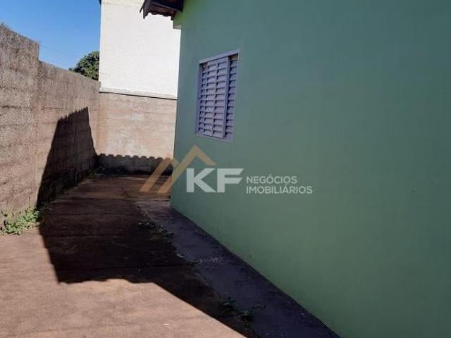 Casa à Venda no Bairro Santa Cruz Serra Azul / SP