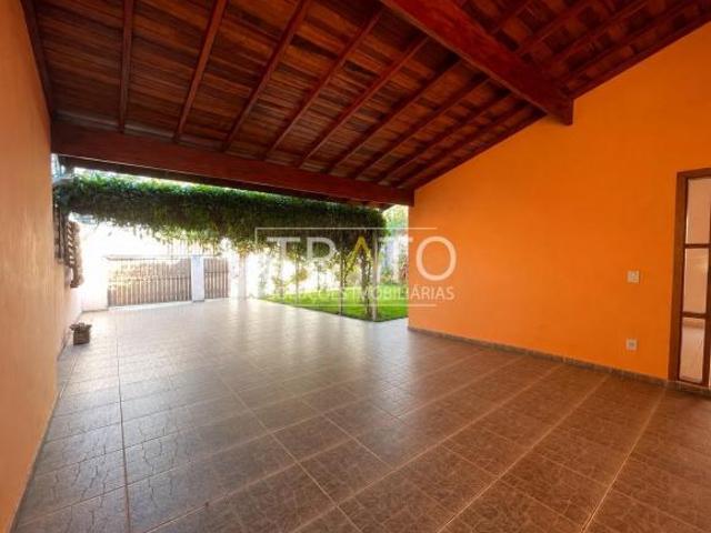 Casa à venda no Bairro Santa Genebra