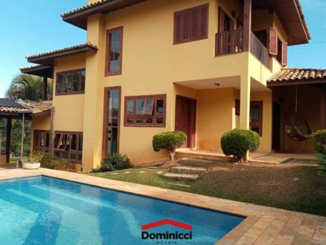 Casa à venda no bairro Santa Helena Bragança Paulista/SP