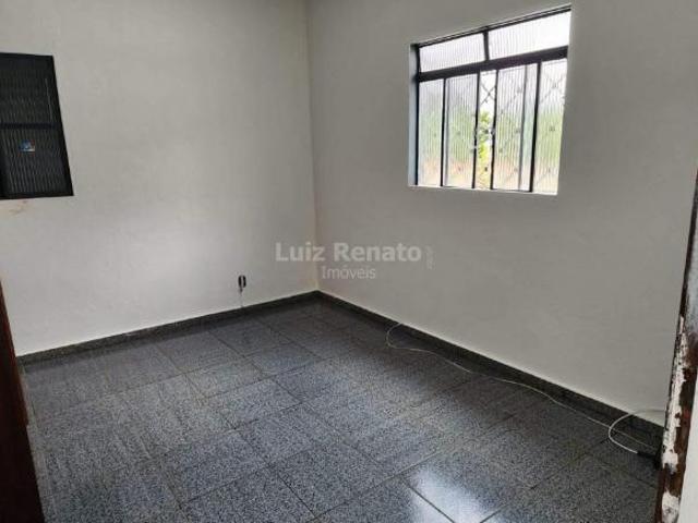 Casa à venda no bairro Santa Inês