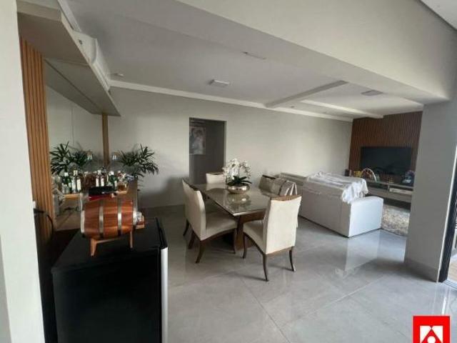 Casa à venda no Bairro Santa Luzia em Santa Bárbara d&apos Oeste com 2 quartos 2 suítes e 3 vagas de ga