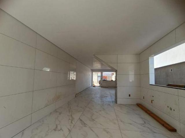 Casa à venda no bairro Santa Rosa em Sarzedo/MG