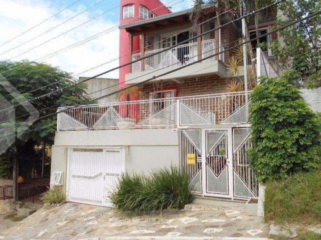 Casa a venda no bairro Santa Tereza em Porto Alegre