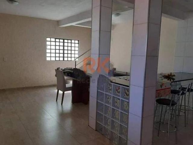 Casa à venda no bairro Santa Terezinha – 3 quartos – 360 m² de terreno – Belo Horizonte