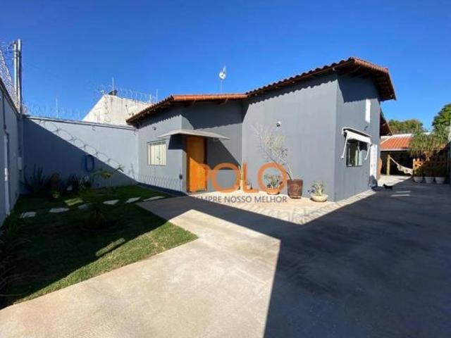 Casa à venda no bairro Saraiva em Uberlândia