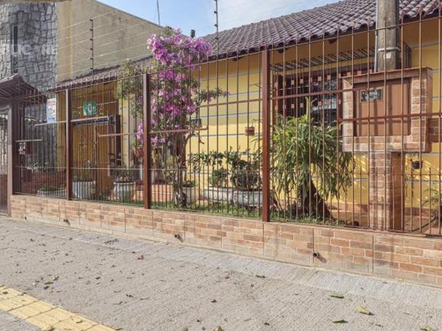 Casa a venda no bairro Sarandi