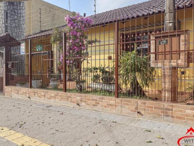 Casa a venda no bairro Sarandi