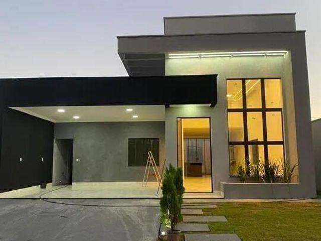 Casa à venda no bairro Senador Canedo em Senador Canedo/GO