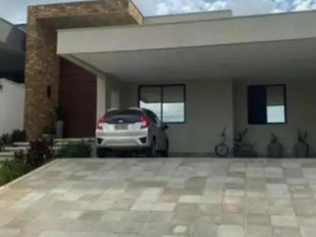 Casa à venda no bairro Sítio de Recreio Ipê Goiânia/GO
