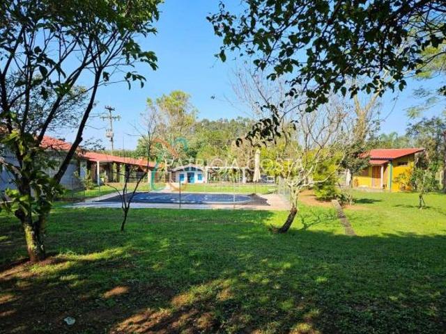 Casa à venda no bairro Sítios Viamão/RS