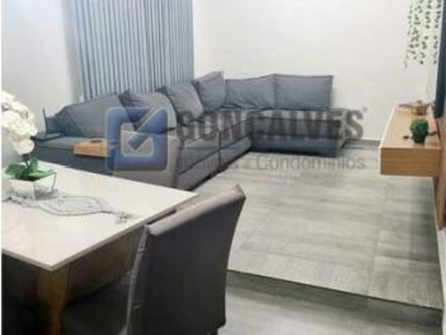 Casa à venda no Bairro Taboão, São Bernardo do Campo – 3 Dormitórios, 1 Suíte, 2 Vagas