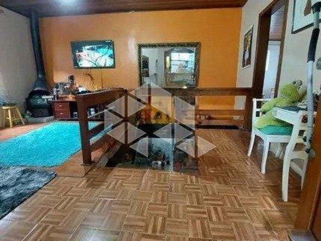 Casa a venda no bairro Teresópolis 4 dormitórios