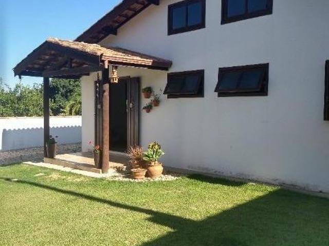 CASA A VENDA NO BAIRRO TRAVIÚ JUNDIAÍ/SP