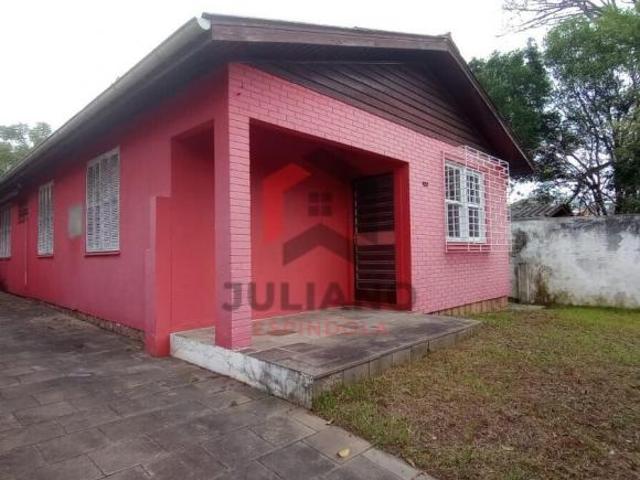 Casa a Venda no Bairro Três Figueiras