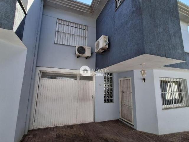 Casa à venda no bairro Tristeza Porto Alegre/RS