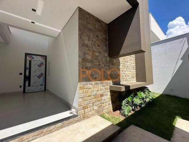 Casa à venda no bairro Vigilato Pereira em Uberlândia