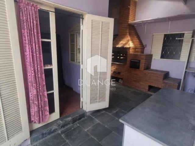 Casa à venda no bairro Vila Castelo Branco em Campinas