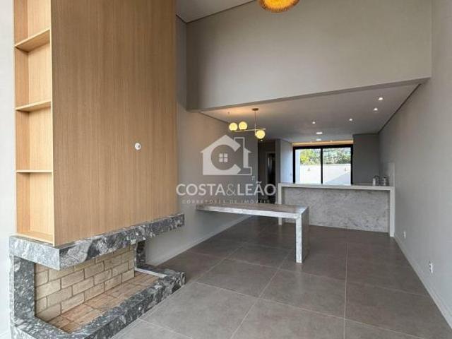 Casa à venda no bairro Vila Augusta Viamão/RS