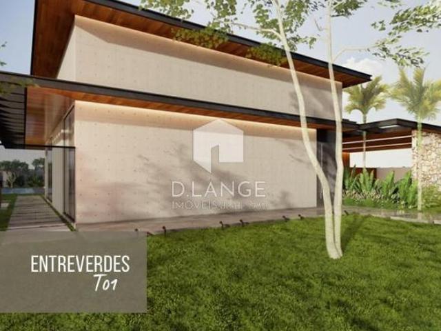 Casa à venda no bairro Vila Brandina em Campinas