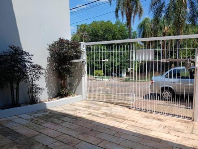 Casa à Venda no bairro Vila Genoveva em Valinhos