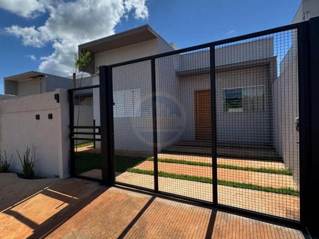 Casa à venda no bairro Vila Esperança Dourados/MS